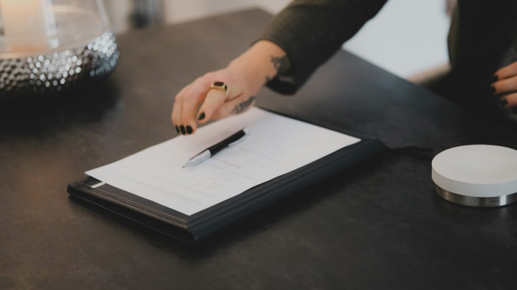 What Is the Meaning of MI in the Application Form? - webdevsupply