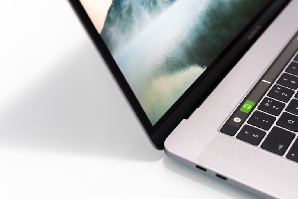 How to turn on or off the NUM LOCK or SCROLL LOCK - webdevsupply