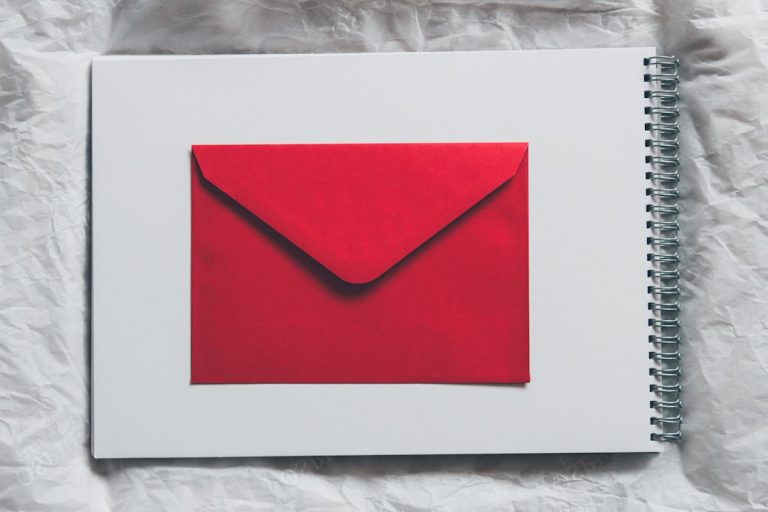 How to Send Large Files Through Gmail [Step-by-Step] - webdevsupply